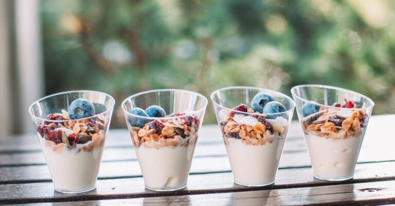 How Many Cups Of Blueberries Is 2 Lbs?